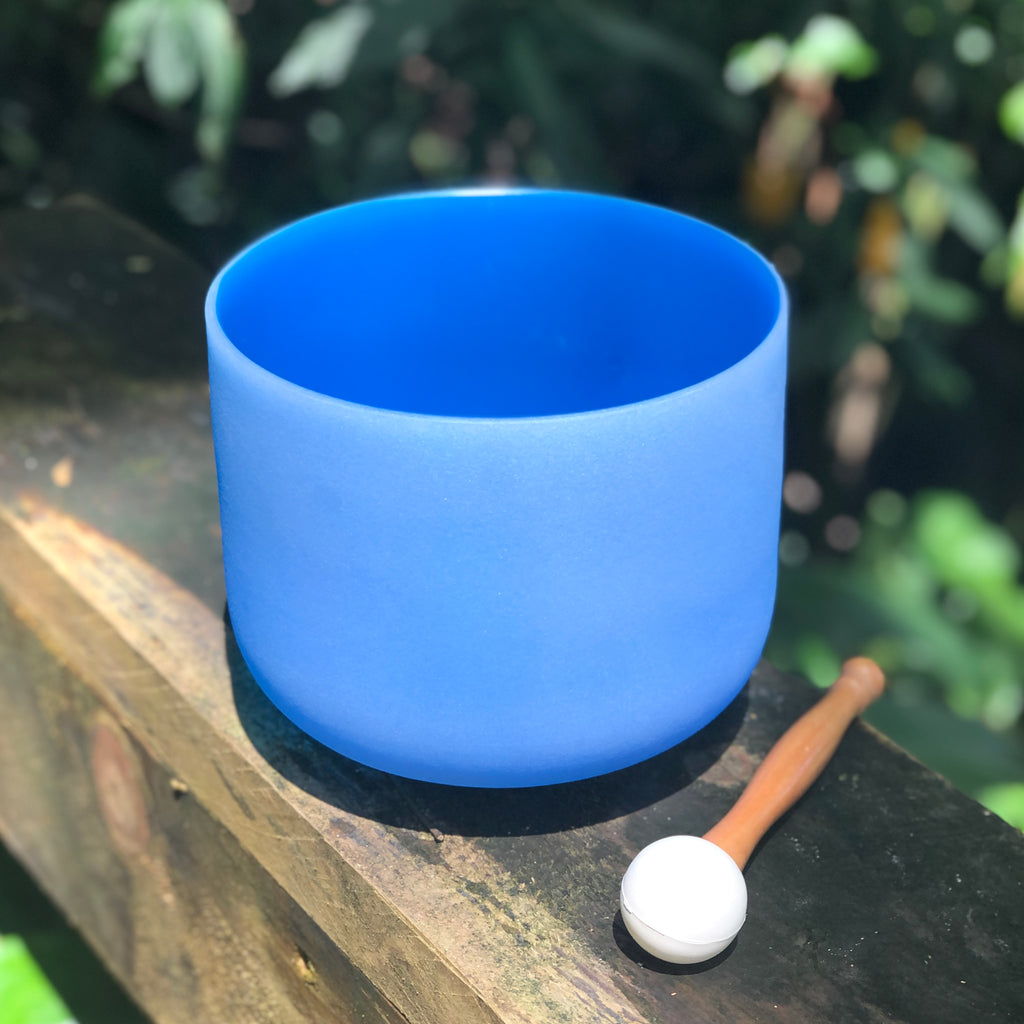 Throat Chakra Blue Crystal Singing Bowl | High Vibrational Sound ...